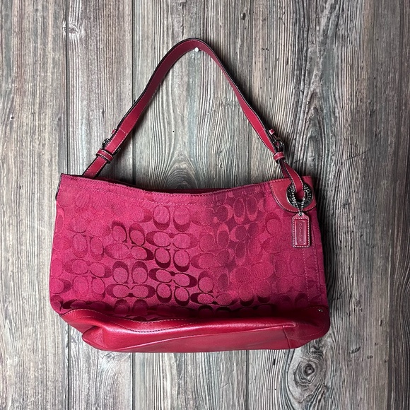 Coach | Bags | Coach Signature Purse Shoulder Bag Red Classic Hobo ...